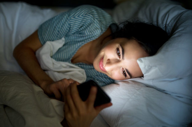 Blue Light Effects on Sleep and How to Limit Exposure – General Health ...